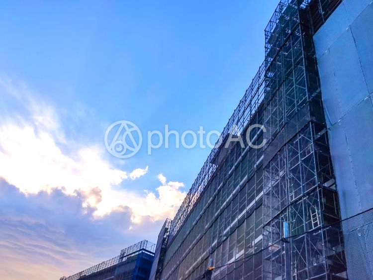 大型建設物の建設現場 - No: 3688347｜写真素材なら「写真AC」無料（フリー）ダウンロードOK