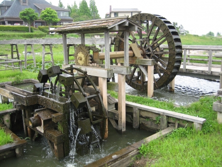 水車の写真素材｜写真素材なら「写真AC」無料（フリー）ダウンロードOK